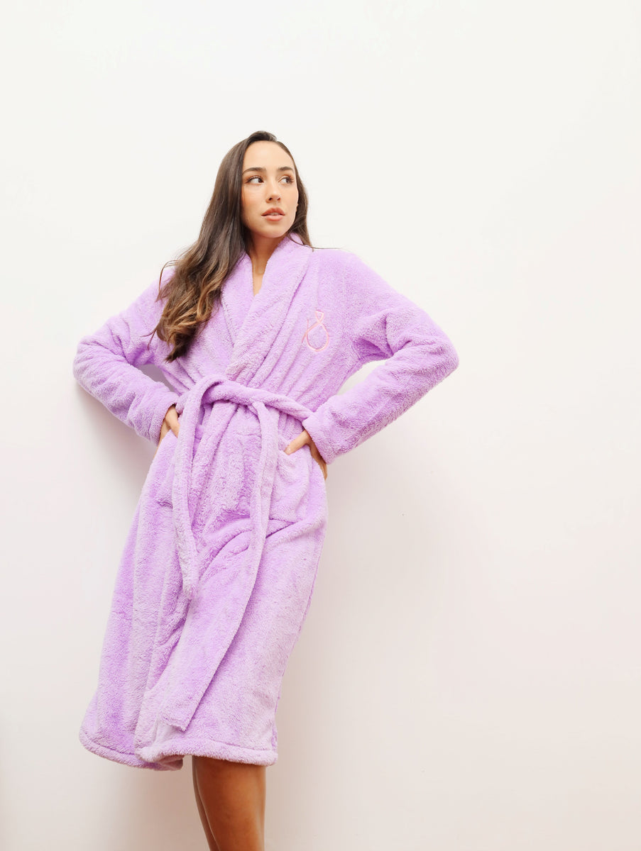 The Signature Robe – NINE & BEYOND